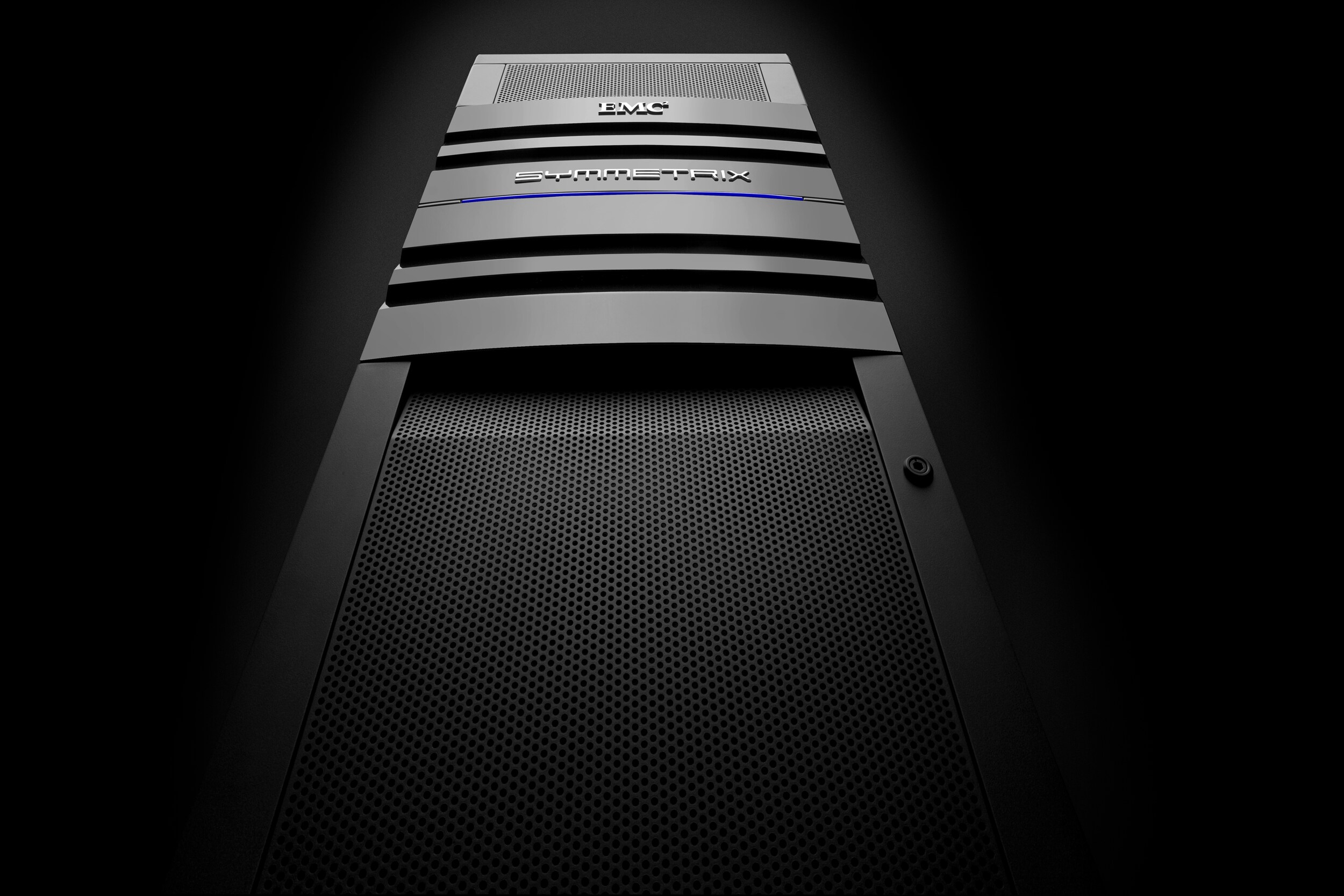 New EMC Virtual Matrix Architecture Delivers Massive Storage ...